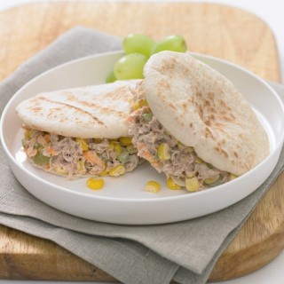 Tuna Spread Vegetable Mini Pitta Pockets - Lunchbox World